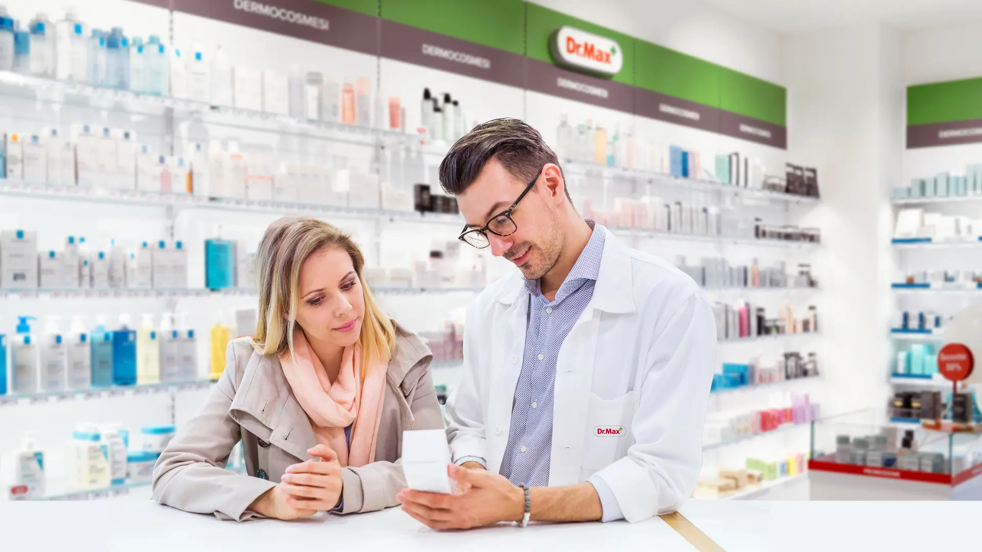 Welcome to our new neighborhood pharmacy: Dr. Max - Portanuova